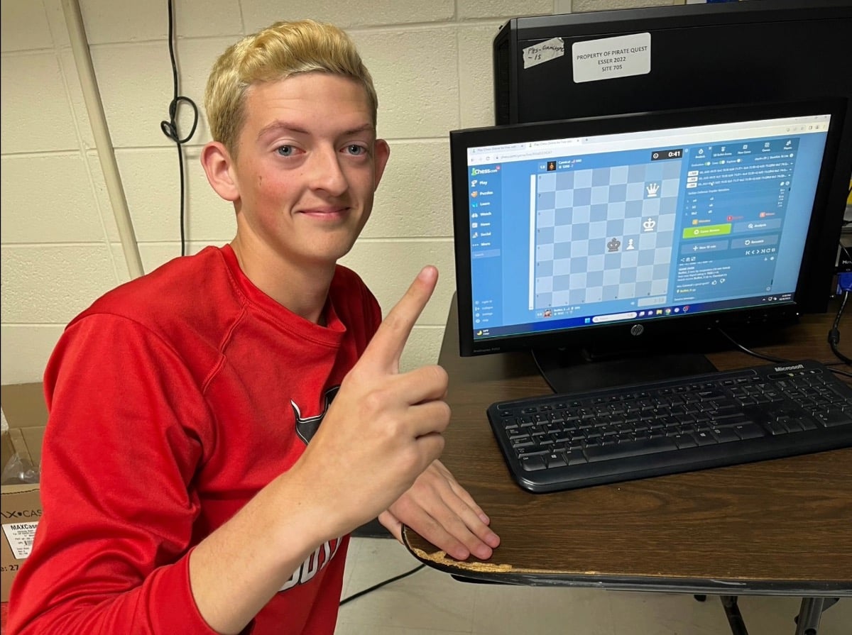 Poteau’s Ethan McBee wins State Title in Oklahoma Esports League ...